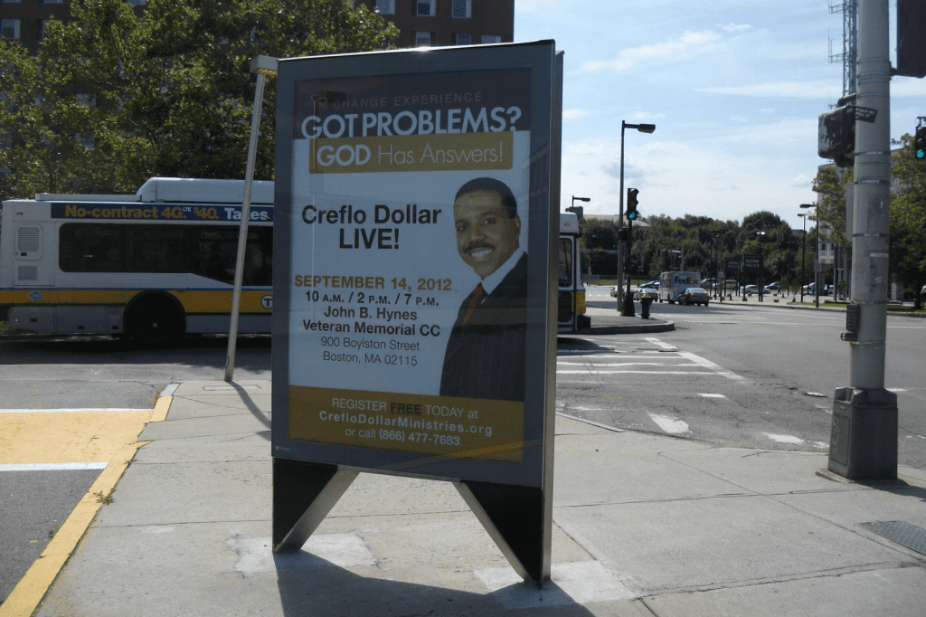 Sidewalk Ad – Innovative Outdoor Advertising